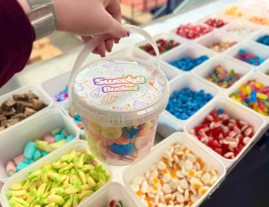 Online Sweet Shop | Treat Gifts & Pick and Mix Sweets | Sweetzy