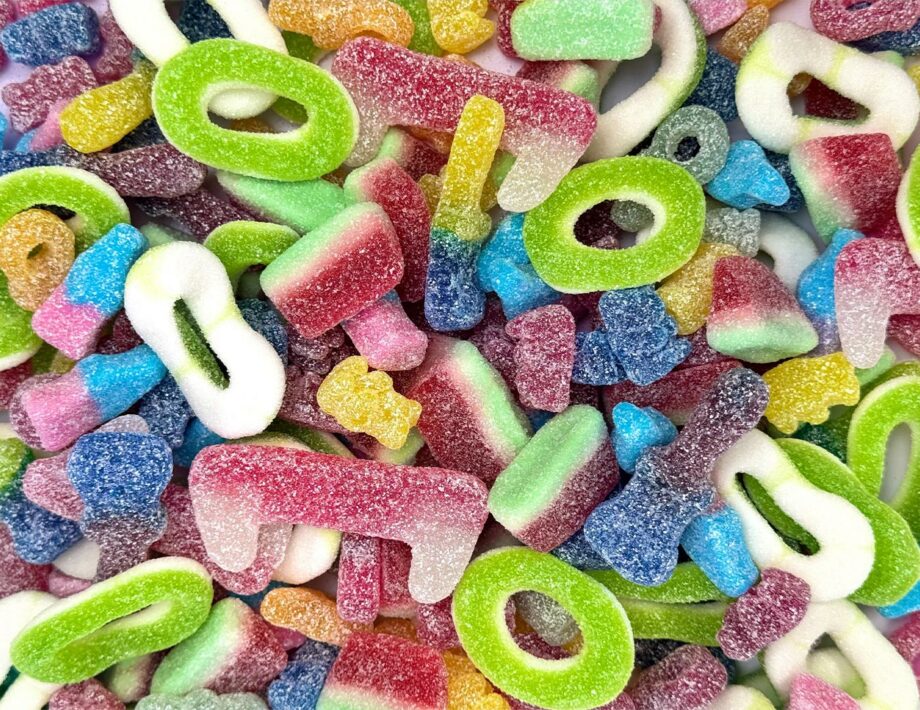 Fizzy & Non-Fizzy Pick n Mix Pouch Sweet Bundle | 1kg Sweet Bags