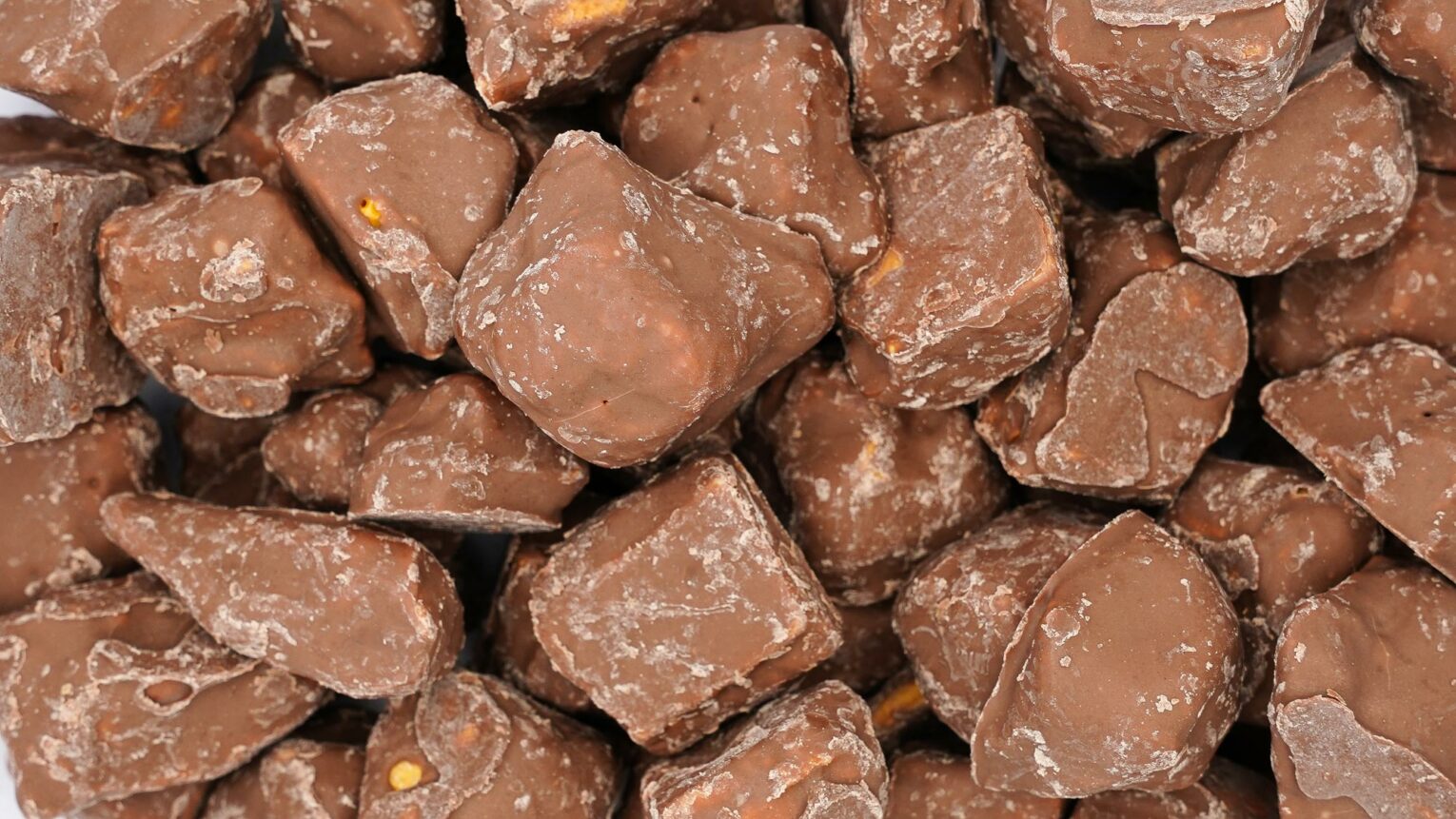 Chocolate Covered Cinder Toffee| 250g Sweet Bags & More | Sweetzy