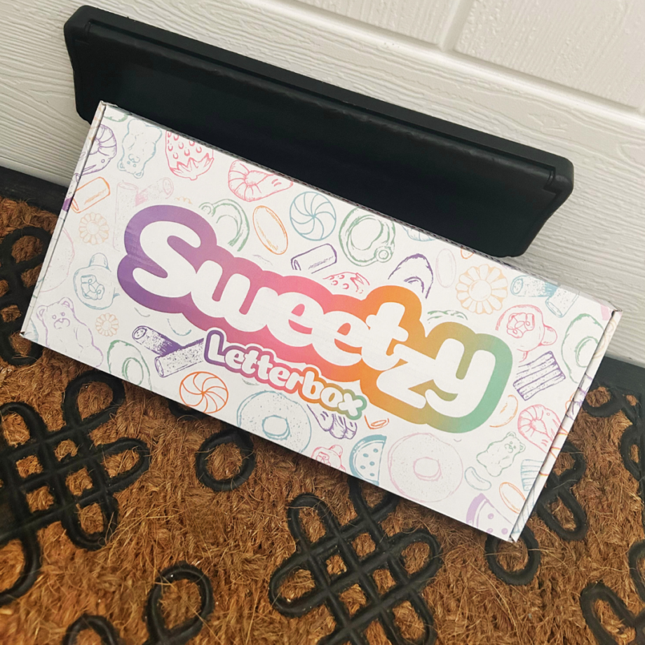 Letterbox Sweets | Monthly Sweet Gift Box Subscription | Sweetzy