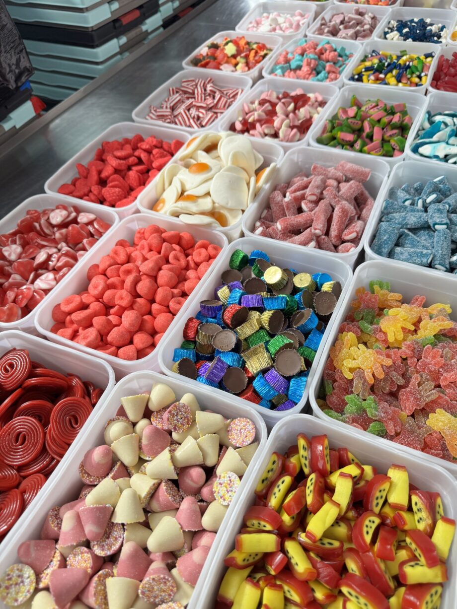 Shop Online Pick N Mix | 1kg Pick And Mix Sweet Bags & More